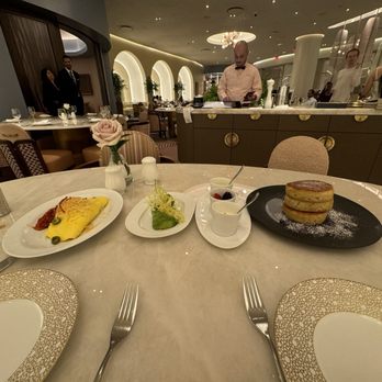 LA FONTAINE - Updated November 2024 - 513 Photos & 118 Reviews - 2777 S ...