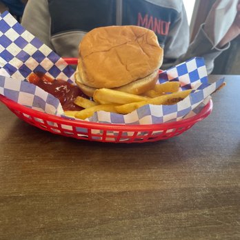 BEETLE BAILEY BURGERS - Updated July 2025 - 19 Photos & 34 Reviews ...