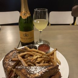 SOB EAST - Updated December 2025 - 210 Photos & 144 Reviews - 5040 ...