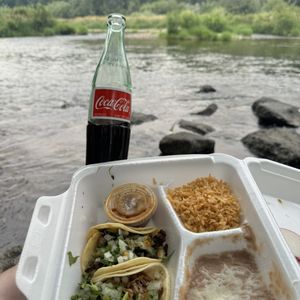 RAPIDO BURRITO - Updated December 2024 - 19 Photos - 1050 E Fairview ...