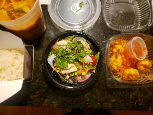 EZ THAI - 62 Photos & 106 Reviews - Thai - 120 S Solomons Island Rd ...