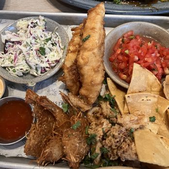 PACIFIC CATCH - Updated April 2025 - 420 Photos & 196 Reviews - 300 W ...