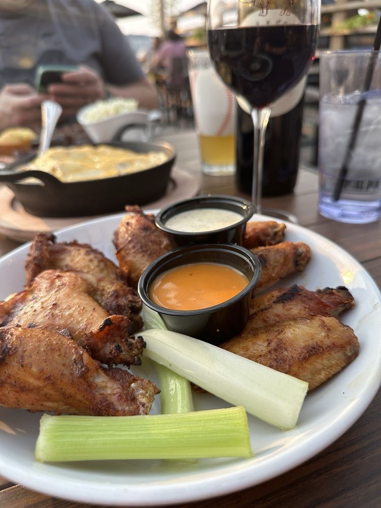 MR PIGS SMOKERY - Updated December 2025 - 60 Photos & 47 Reviews - 2875 ...