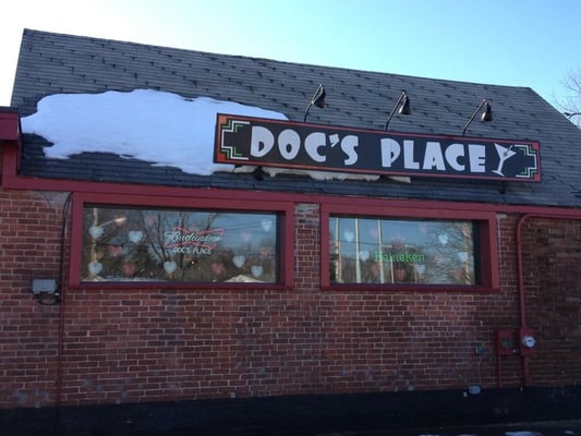 DOC’S PLACE - Updated November 2025 - 15 Reviews - 1264 Granby Rd ...