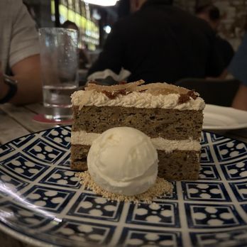 GIOVEDI - Updated January 2026 - 962 Photos & 174 Reviews - 10 N Hotel ...