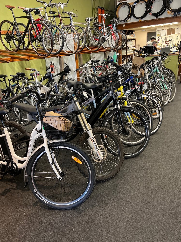 INTOWN BICYCLES - Updated December 2025 - 23 Photos & 98 Reviews - 1035 ...