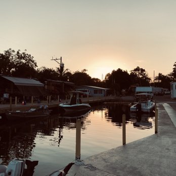 KINGS KAMP RV PARK AND MARINA - Updated January 2026 - 99 Photos & 29 ...