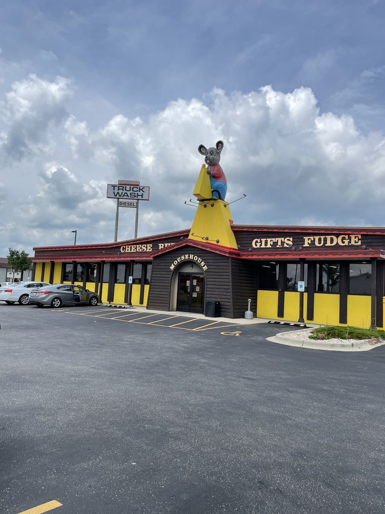 MOUSEHOUSE CHEESEHAUS - Updated December 2025 - 138 Photos & 114 ...