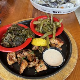 SHUCK ‘N DIVE - Updated April 2026 - 1922 Photos & 1137 Reviews - 650 N ...