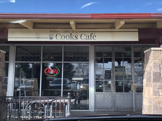 COOK’S CAFE - 42 Photos & 66 Reviews - 333 N Cotner Blvd, Lincoln ...