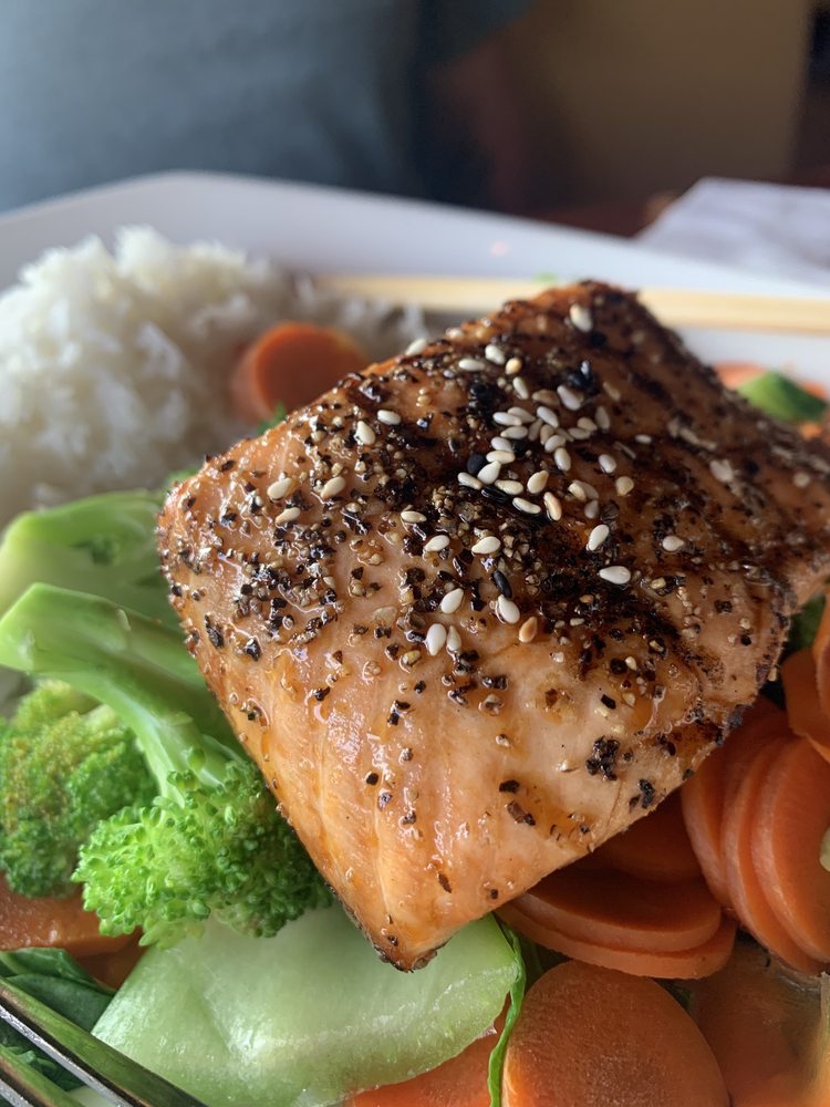 NOODLE KITCHEN - 94 Photos & 175 Reviews - 945 W Broadway, Jackson ...