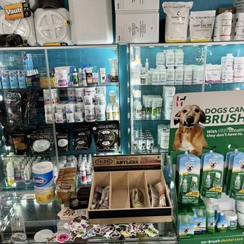 CANELA PET SHOP - Updated December 2025 - 1941 Mitchell Rd, Ceres ...