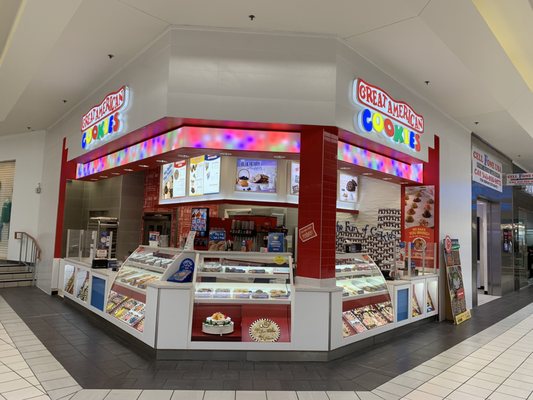 GOLDEN TRIANGLE MALL - 110 Photos & 47 Reviews - 2201 S Interstate 35 E ...