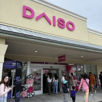 DAISO - Updated January 2026 - 84 Photos & 31 Reviews - 15702 N Dale ...