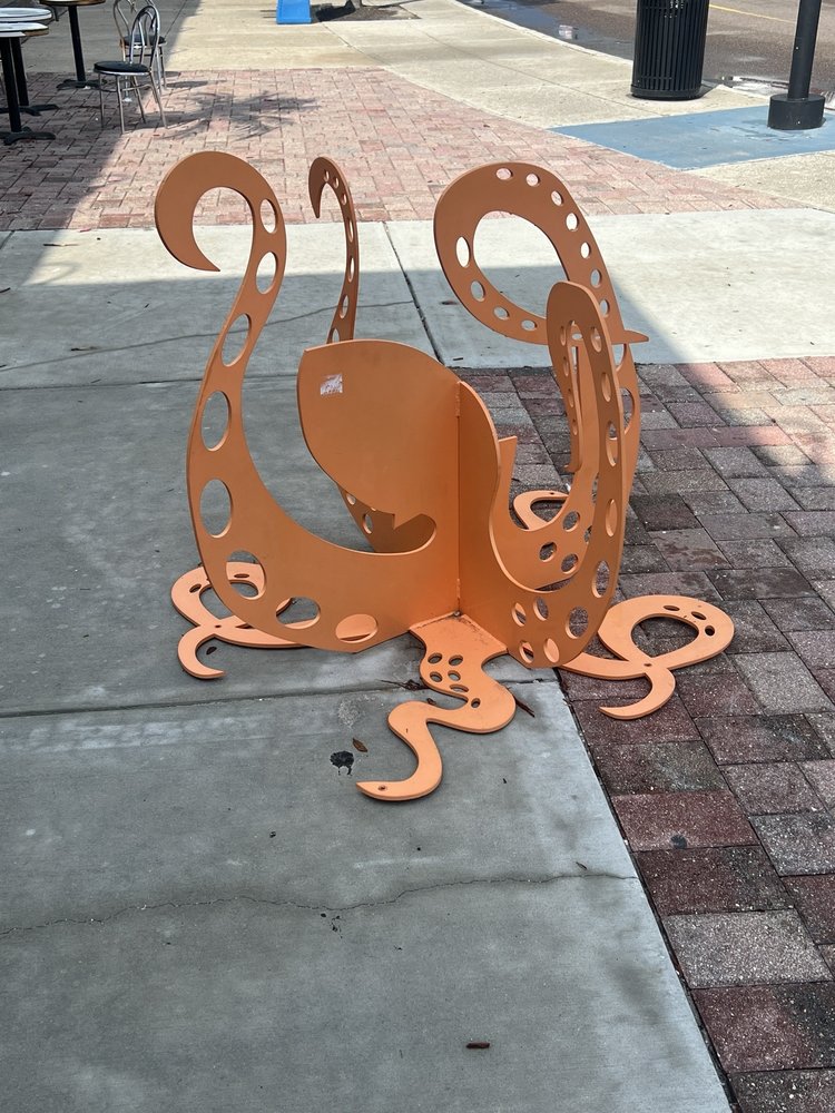 OCTOPUS STREET ART SCULPTURE - Updated July 2024 - 848 Dodecanese Blvd ...