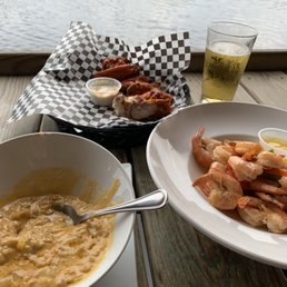 LOCKSIDE BAR AND GRILL - Updated January 2026 - 357 Photos & 363 Real ...