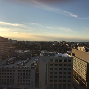 16 ON THE PARK - 118 Photos & 93 Reviews - 800 N Wolfe St, Baltimore, Maryland - Yelp