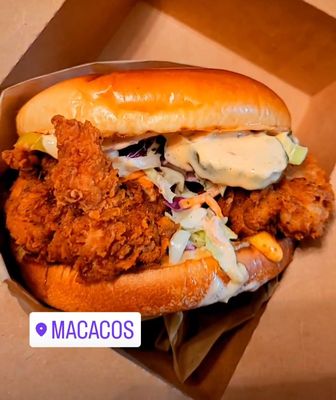 MACACO SPICY CHICKEN SANDWICHES - Updated May 2025 - 75 Photos & 91 ...