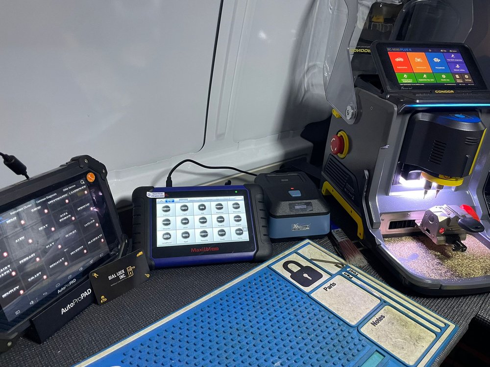 DIAL LOCK - TEMP. CLOSED - Updated December 2025 - 13 Photos - Waltham ...