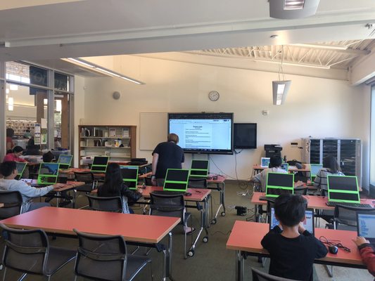 CASTRO VALLEY LIBRARY - Updated June 2025 - 40 Photos & 115 Reviews ...