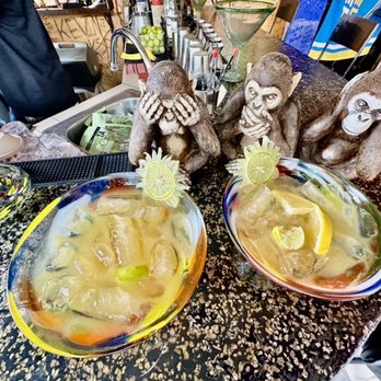 MONKEY BUSINESS BAR - Updated May 2024 - 327 Photos & 221 Reviews ...