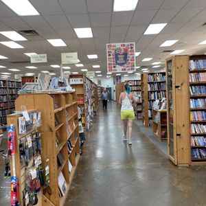 HALF PRICE BOOKS - Updated May 2025 - 29 Reviews - 475 Sherry Ln, Fort ...