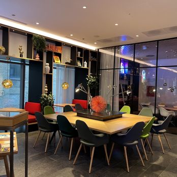 CITIZENM CHICAGO DOWNTOWN HOTEL - Updated June 2024 - 147 Photos & 35 ...