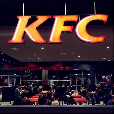 KFC - Updated May 2025 - 16 Photos & 10 Reviews - Via Collatina, Roma ...
