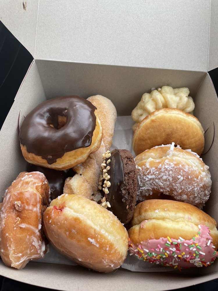 DONUT STAR - Updated August 2024 - 108 Photos & 130 Reviews - 13165 ...