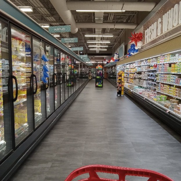 TOPS FRIENDLY MARKET - Updated June 2026 - 11 Photos - 425 Niagara St ...