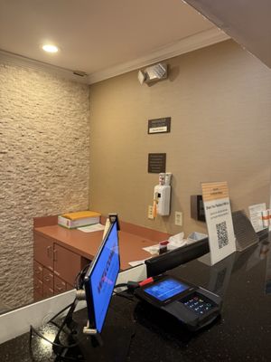 COMFORT INN & SUITES NORTH DALLAS-ADDISON - Updated December 2025 - 32 ...