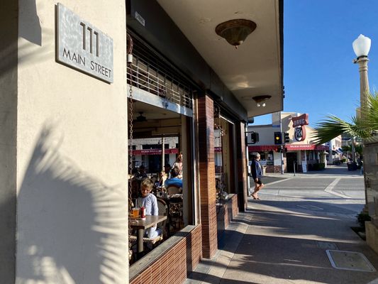 BALBOA LILY’S - Updated July 2025 - 511 Photos & 478 Reviews - 711 E ...