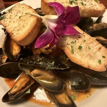 BRIGLIA’S TAVERN - Updated December 2025 - 117 Photos & 66 Reviews - 24 ...