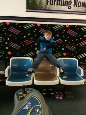 FIRS BOWL - Updated February 2025 - 13 Photos & 24 Reviews - 1950 River ...