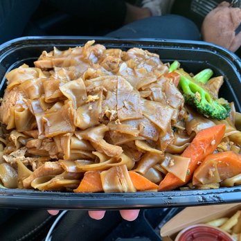 TOMMY THAI - 581 Photos & 860 Reviews - 1482 West Elcamino Real ...