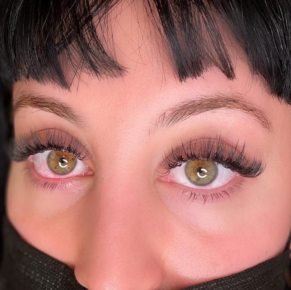 THE LASH DEN - 231 Photos & 75 Reviews - Eyelash Service - 13455 ...