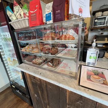 THE COFFEE BOX - Updated October 2025 - 281 Photos & 111 Reviews - 1465 ...