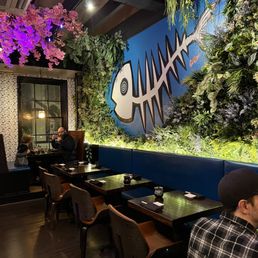 LAZY FISH - Updated January 2026 - 499 Photos & 525 Reviews - 10 E ...