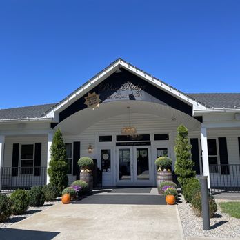 BLUE RIDGE ESTATE VINEYARD & WINERY - Updated August 2025 - 582 Photos ...