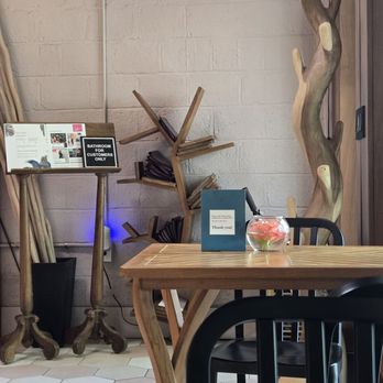 THE READING ROOM - Updated December 2025 - 207 Photos & 104 Reviews ...