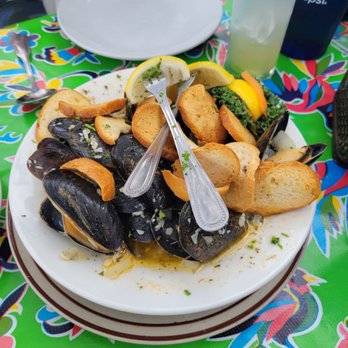 LITTLE BAR RESTAURANT - Updated December 2024 - 223 Photos & 392 ...