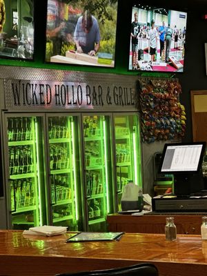WICKED HOLLO BAR & GRILL - Updated December 2025 - 13 Photos - 18208 ...