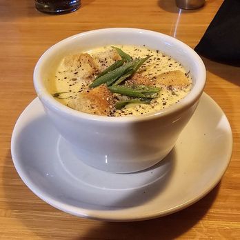 SUITE 100 RESTAURANT, BAR & LOUNGE - Updated August 2025 - 247 Photos ...