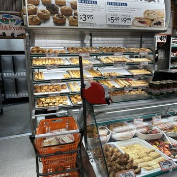 ZABAR’S - Updated December 2024 - 1123 Photos & 1358 Reviews - 2245 ...