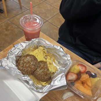 PICKLE TIME DELI & MARKET - Updated November 2024 - 102 Photos & 124 ...