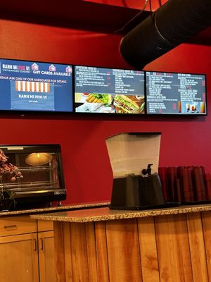 BANH MI PHO U! - Updated December 2025 - 147 Photos & 199 Reviews ...