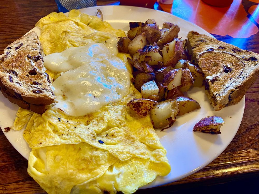 TIGER’S TABLE - Updated December 2024 - 23 Photos - 10499 Main St, New ...