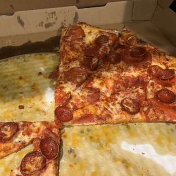 ZESTY ZZEEKS PIZZA AND WINGS - Updated January 2025 - 195 Photos & 299 ...