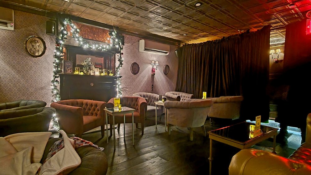 RAINES LAW ROOM - Updated December 2024 - 1038 Photos & 1635 Reviews ...