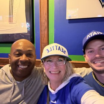 SLUGGERS SEATTLE - Updated January 2026 - 63 Photos & 182 Reviews - 538 ...